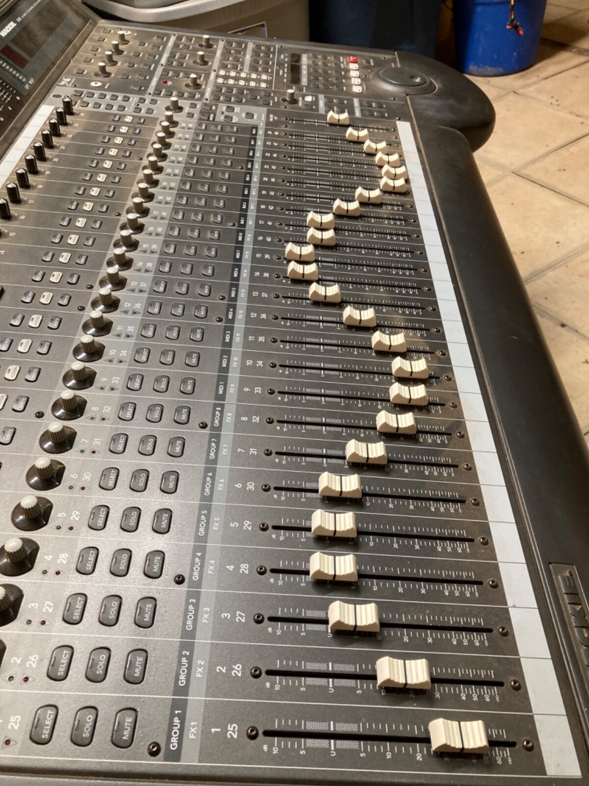 Mackie D8B Digital 8-Bus Pro Mixer Recording Console & Power Supply. | eBay