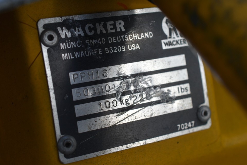 Wacker PPH16 hydraulic power unit and paving breaker jack hammer | eBay