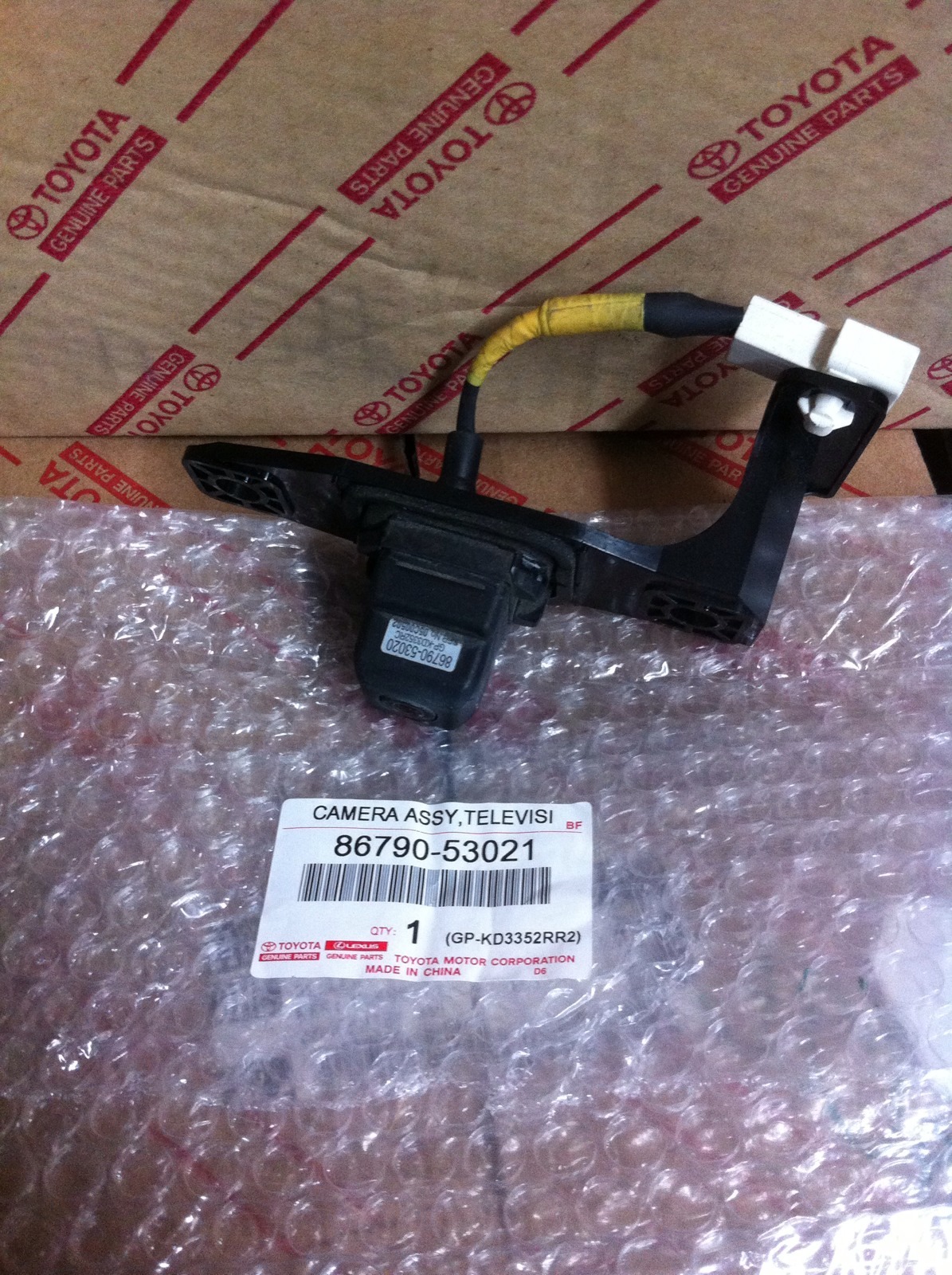 2010-2013 LEXUS IS250C IS350C REAR TRUNK CAMERA 86790-53020 86790-53021 ...