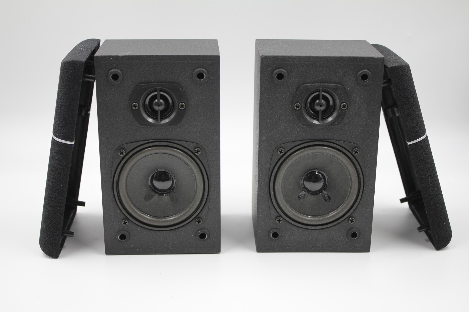 EDIFIER R401.2 SPEAKERS | eBay