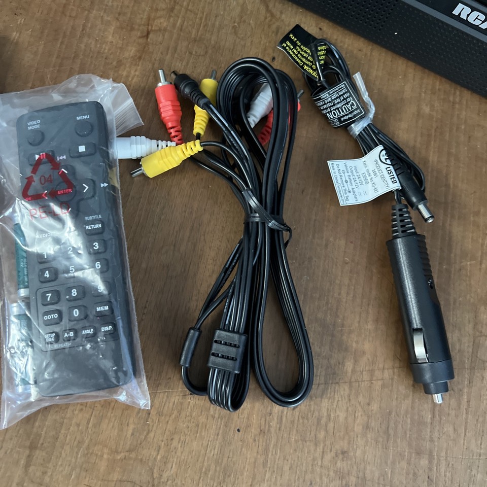 Set 2 RCA 9” Color TFT LCD 12v Monitor DRC79982 Monitors, RCA Cable, | eBay