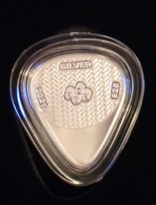 2021 - 5 GRAM .925 STERLING SILVER - FENDER - GUITAR PICK - PAMP SUISSE ...