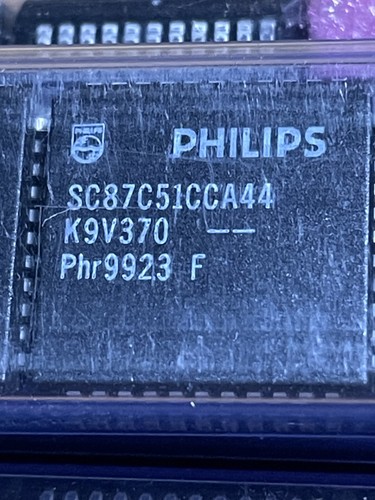 2, 5, Or 10 PHILLIPS SC87C51CCA44, C51 microcontroller in PLCC44 case ...