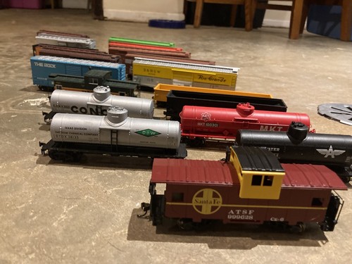 HUGE HO SCALE MODEL TRAIN LOT!!! | eBay