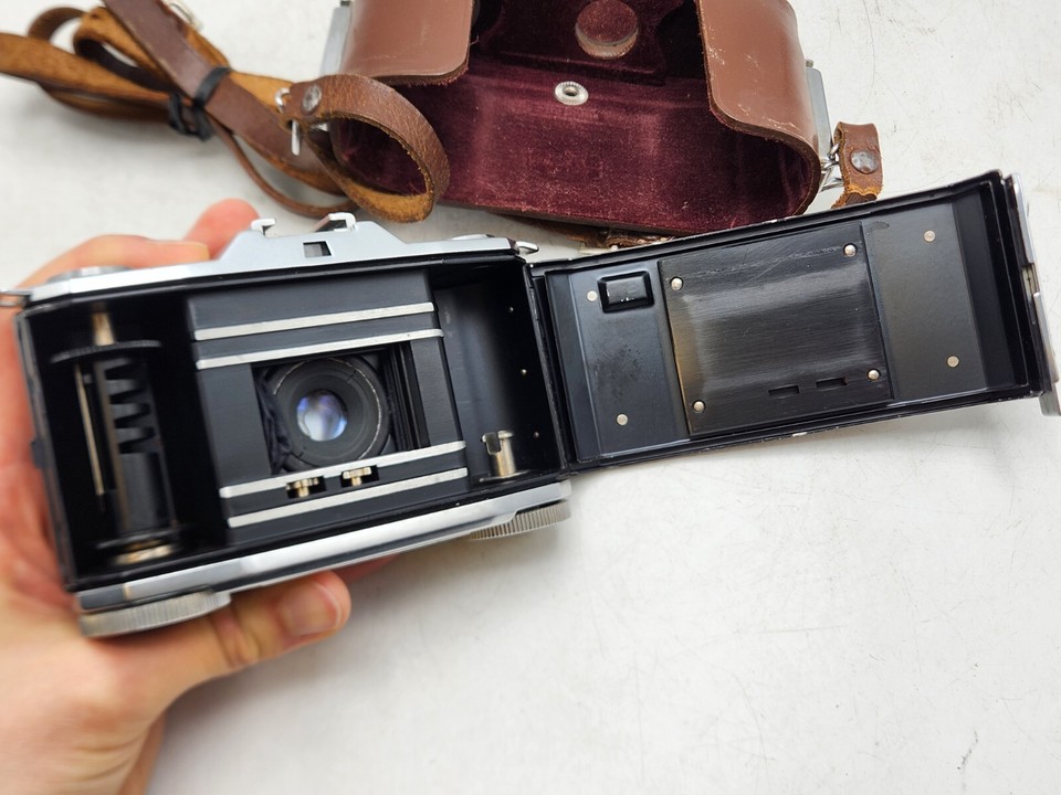 Zeiss Ikon Ikonta 35 522/24 Folding Film Camera, Novar-Anastigmat 45mm F3.5 Lens | eBay