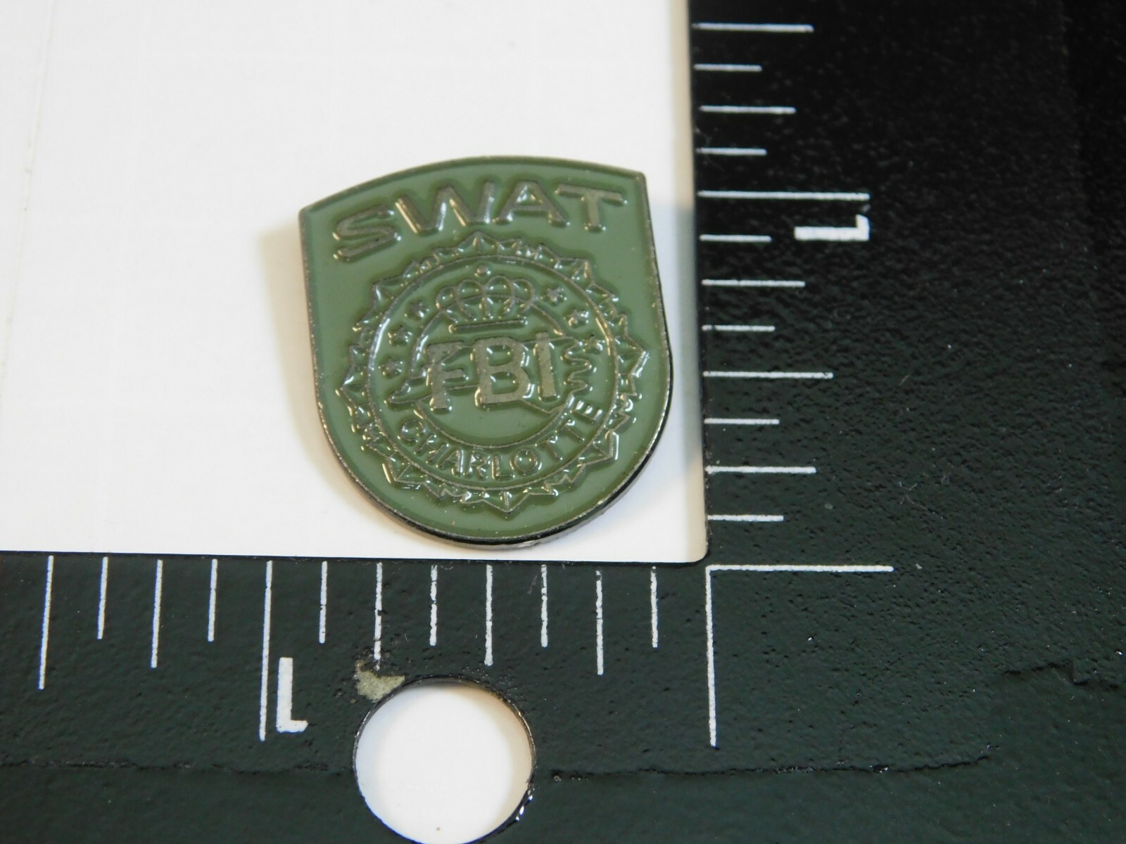 FBI FEDERAL BUREAU OF INVESTIGATION SWAT CHARLOTTE DIVISION PIN | eBay