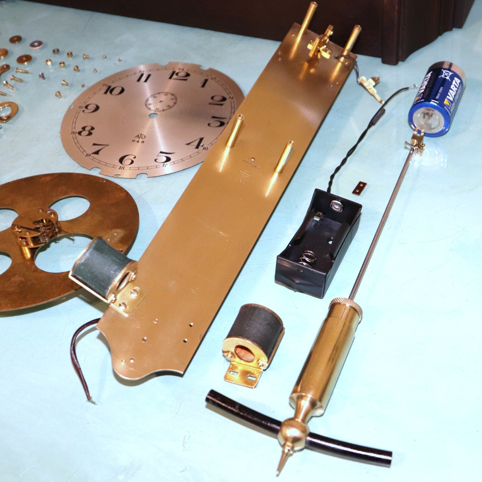 ATO HALLER & BENZING Antique Wall TOP Clock 1920s ELECTRIC! Super RARE ...