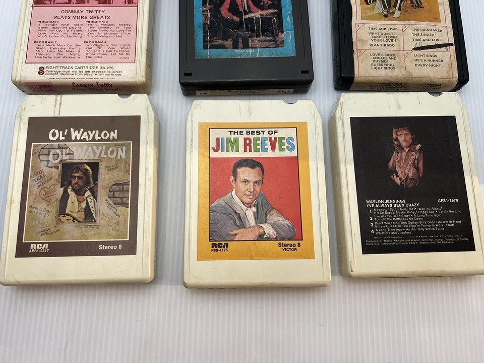 Vintage 8 Track Storage Case Holds 12 Tapes Faux Brown Leather + 9 ...