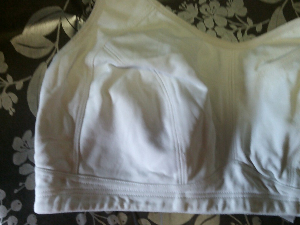 F&F non wired sports gym bra uk 36E usa 36DDD euro 80F france 95F italy ...