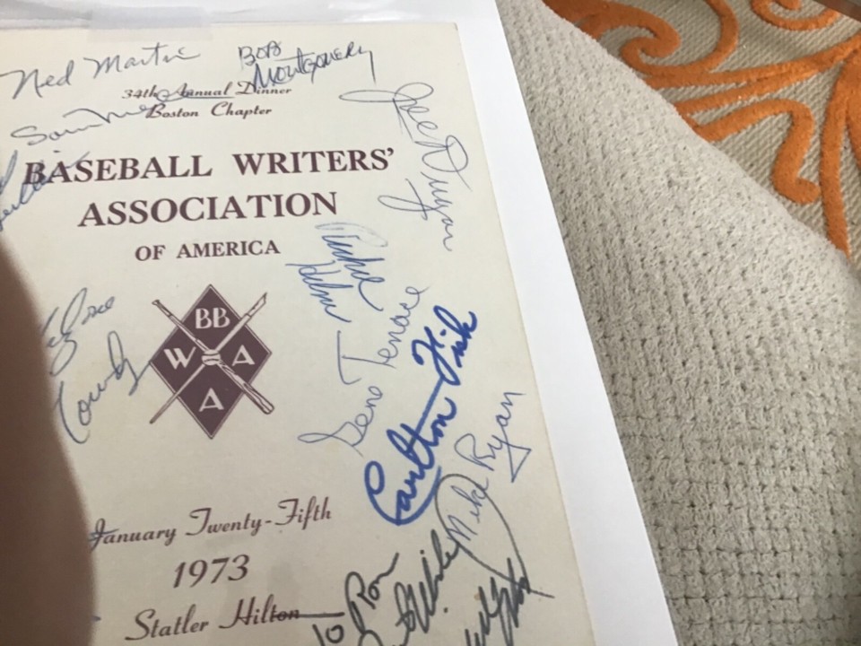 1973 Baseball Writers of America signed program..13 signatures Spahn ...
