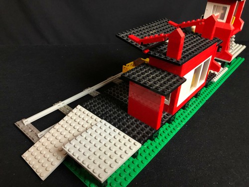 Lego 7824 Eisenbahn großer Bahnhof Train Station (Railway Station) von ...