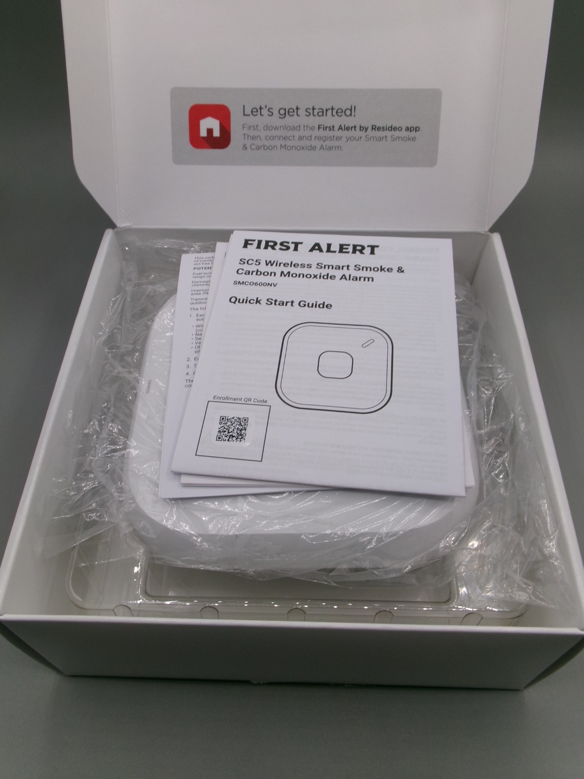 First Alert SC5 Smart Smoke and Carbon Monoxide Alarm Battery SMCO600NV ...