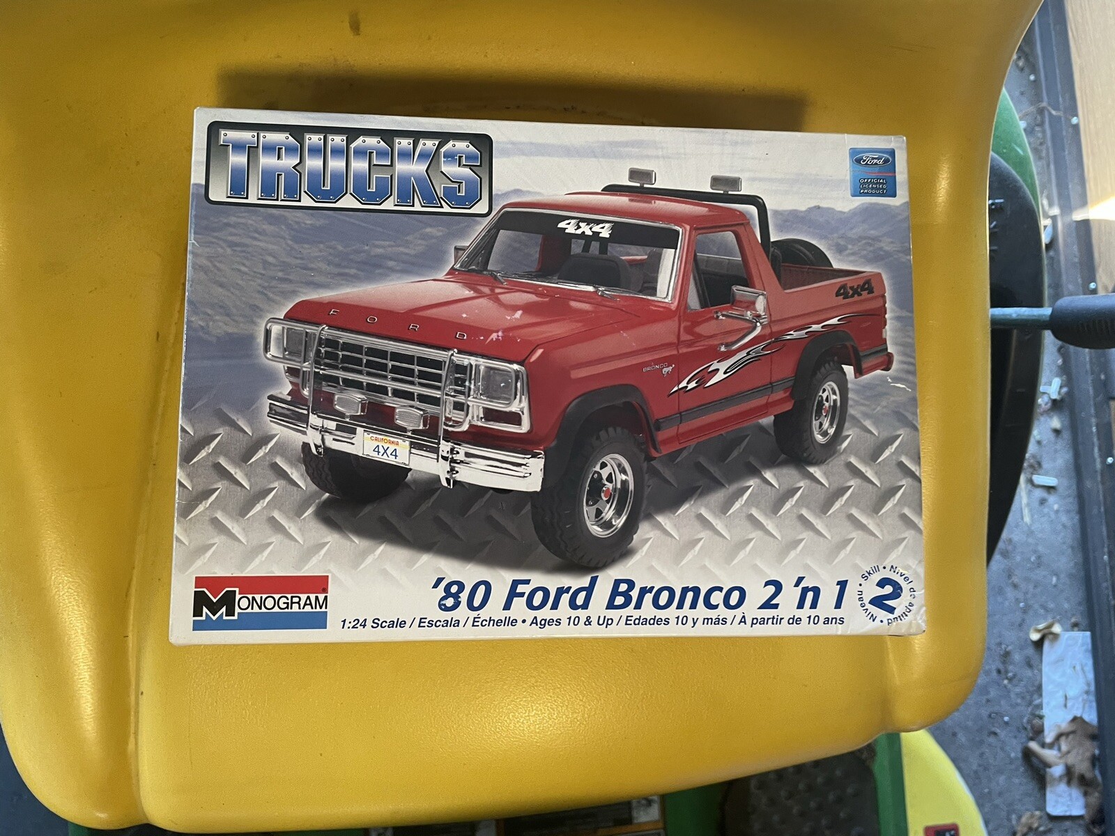 Monogram Trucks 1980 '80 Ford Bronco Model Kit NEW FACTORY SEALED 2010 ...