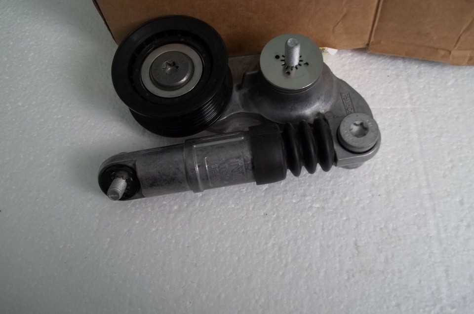 LAND ROVER BELT TENSIONER RANGE EVOQUE LR2 2.0L LR034128 OEM | eBay