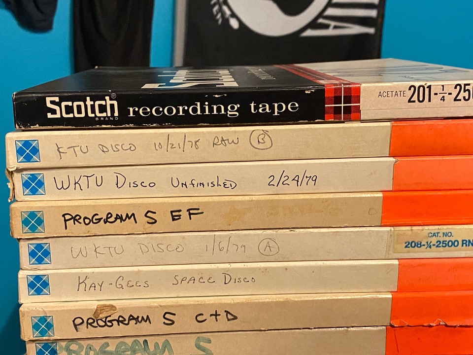 17 (Seventeen) 10.5 Inch Scotch Metal NAB Reels with Tape | eBay