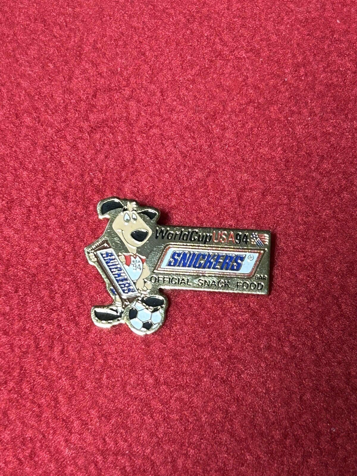 FIFA World Cup 1994 Snickers Mascot Striker Dog Enamel Lapel Badge ...