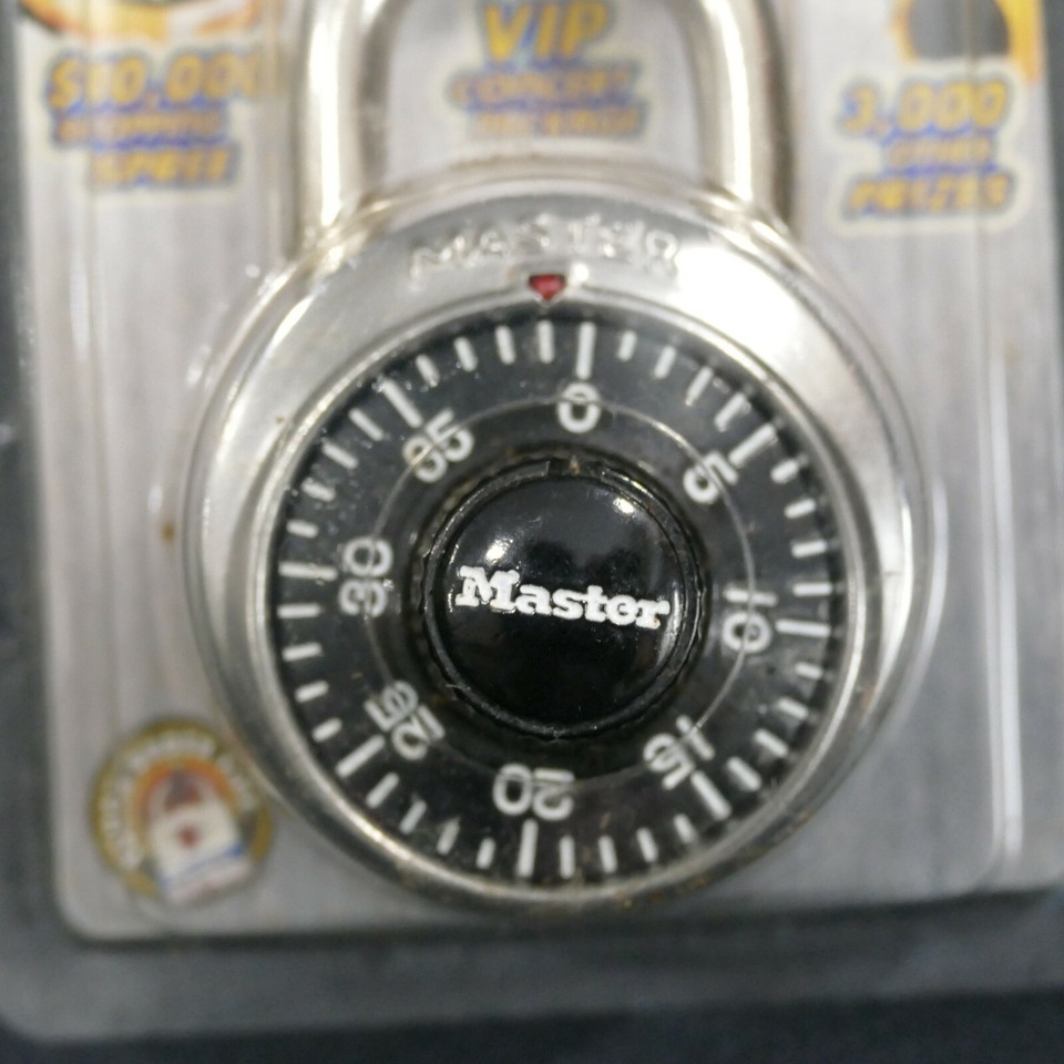 Master Lock 1500D Combination Pad Lock Black & Silver ~ New in Pkg | eBay
