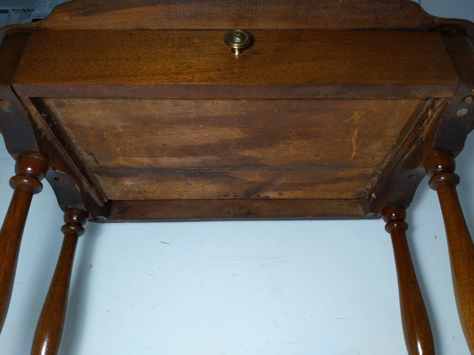 Antique Ornate Victorian Wood Entry Pedestal Parlor Trestle Table w ...