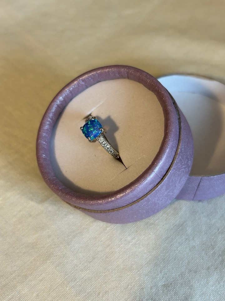 Vtg. Women’s Signed FJ Ring Blue Fire Opal / Cubic Zirc Rhodium Plate ...