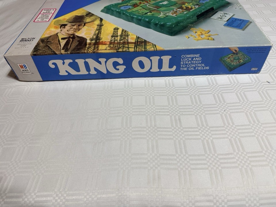 Vintage 1974 King Oil Board Game Milton Bradley MB With Drill Rig | eBay
