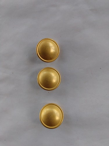 12 VINTAGE RICH DUTCH GOLD COLOR METAL OVER PLASTIC 7/8 inch ROUND ...