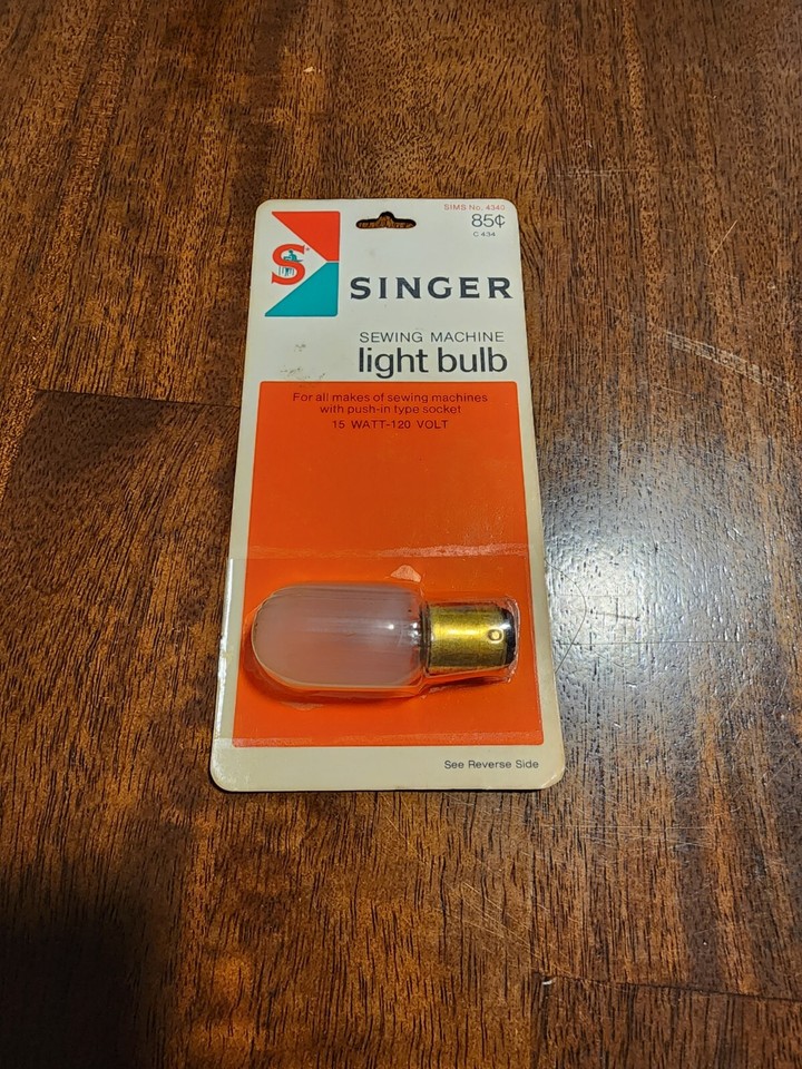 Vintage Singer Sewing Machine Light Bulb SIMS #4340 C434 Part L, New ...