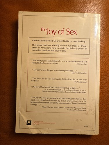 Vintage 1972 The Joy of Sex Complete Unabridged Illustrated Edition ...