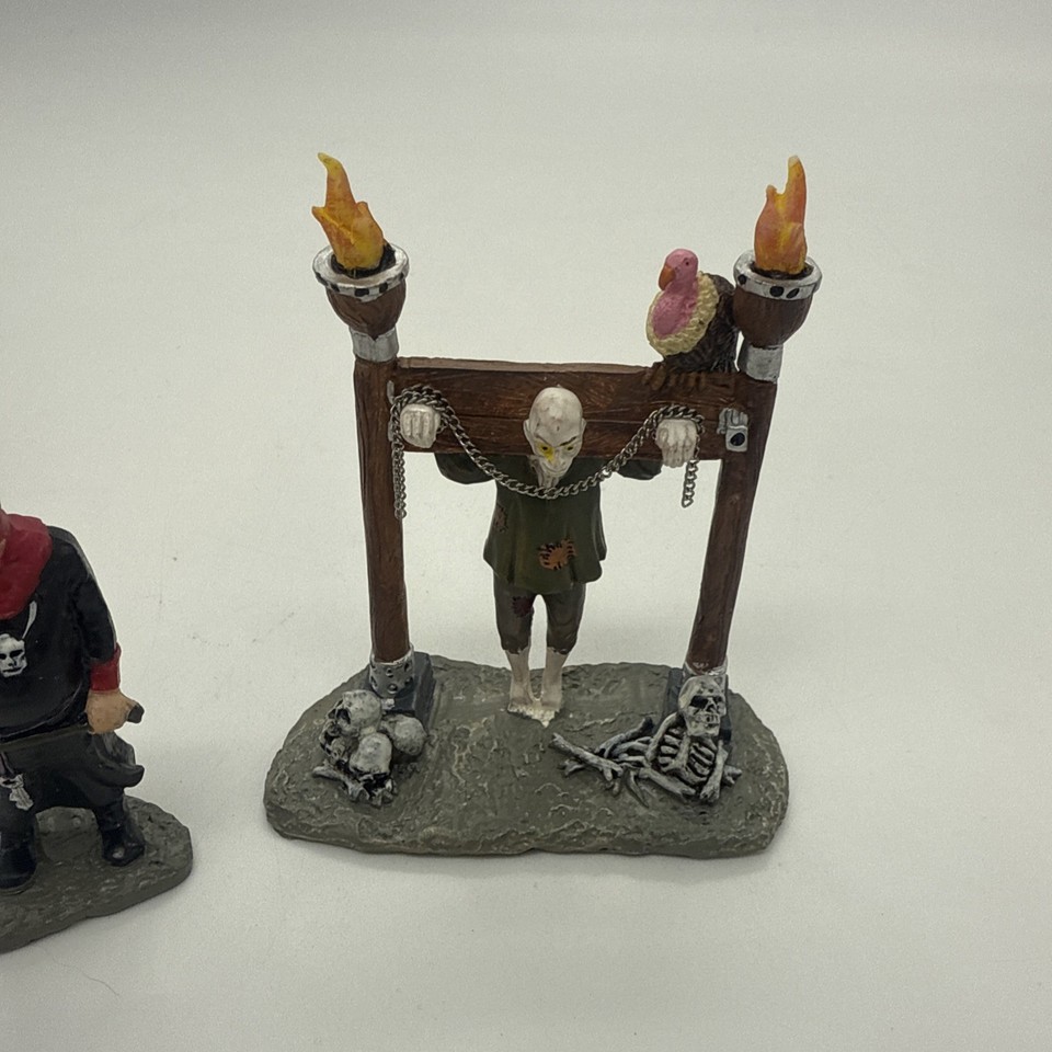 Lemax Spooky Town Halloween Tortured Soul Villager & Executioner Decor ...