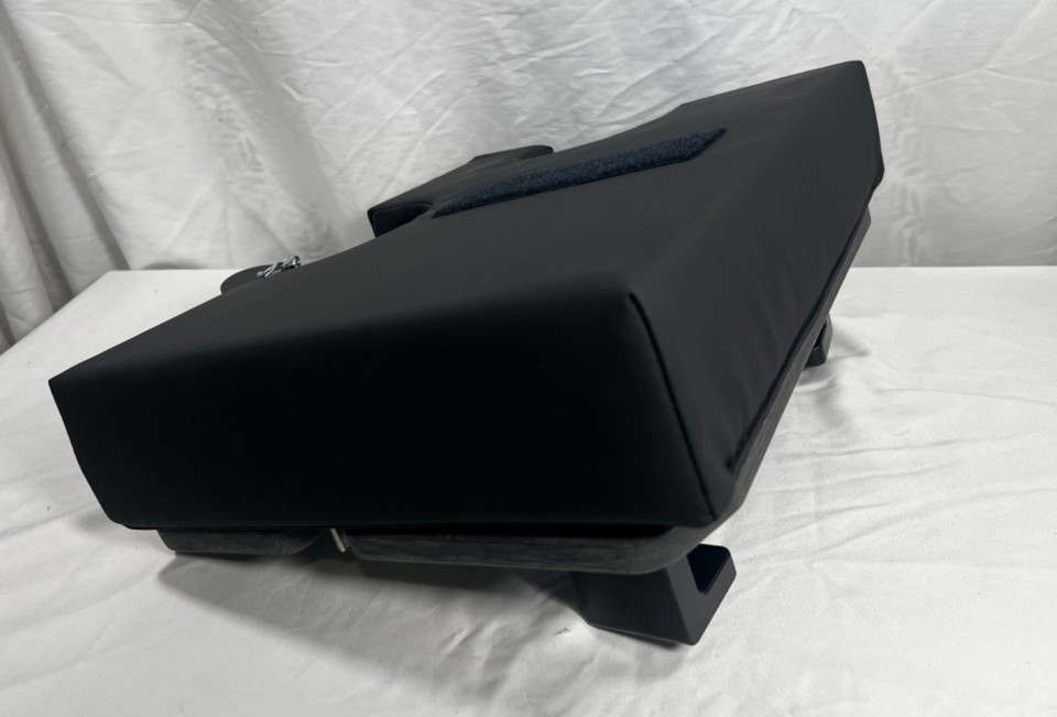 Mizuho Osi Lateral Support Board w/ pad and Perineal Post (Hana ...