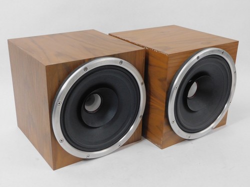 Zu-Audio Union Cube HiFi Stereo Speakers (sounds great, SN 0389 and ...