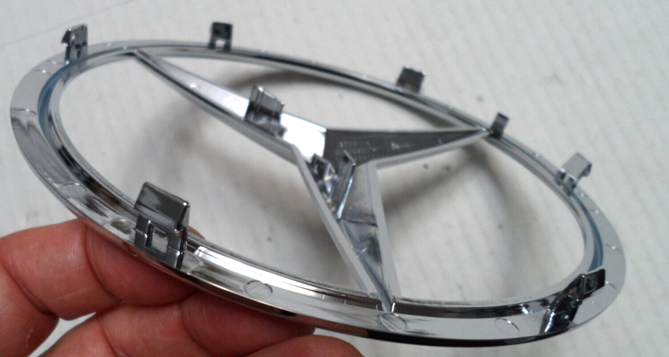 Mercedes Benz A 0008171001 Front Grille Star Emblem | eBay