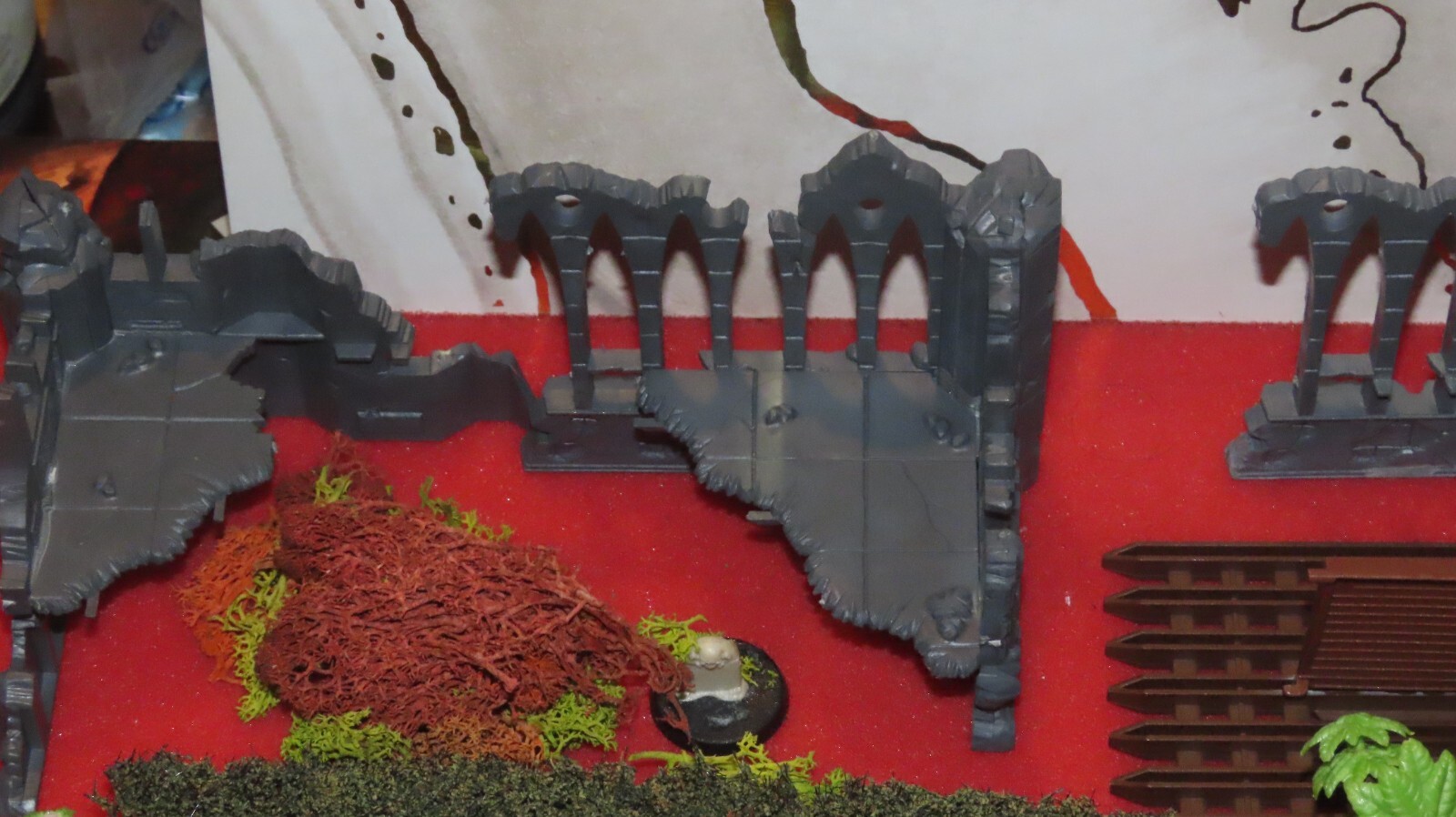 Games Workshop Warhammer 40k Scenery Ruined Buildings Trees Hedges ...