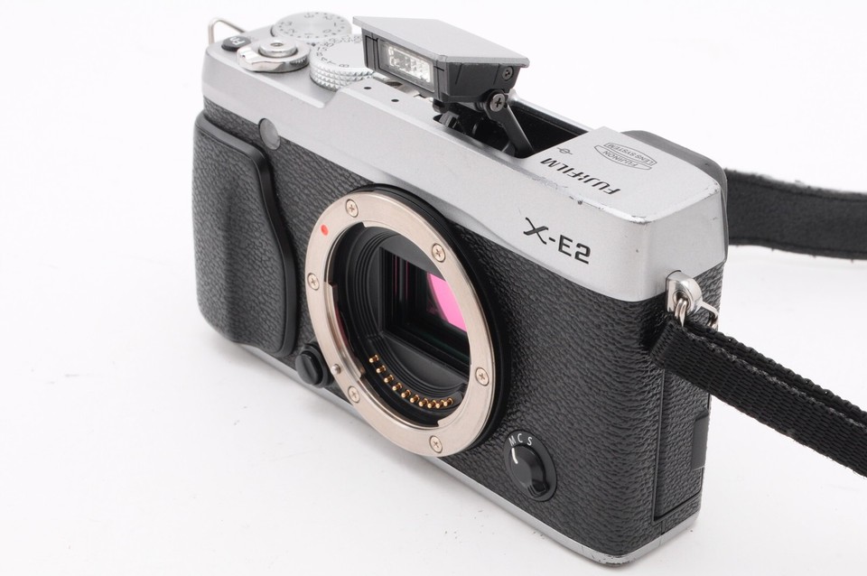 【Exc+5】Fujifilm X-E2 16.3MP Silver Mirrorless Digital Camera Body From ...