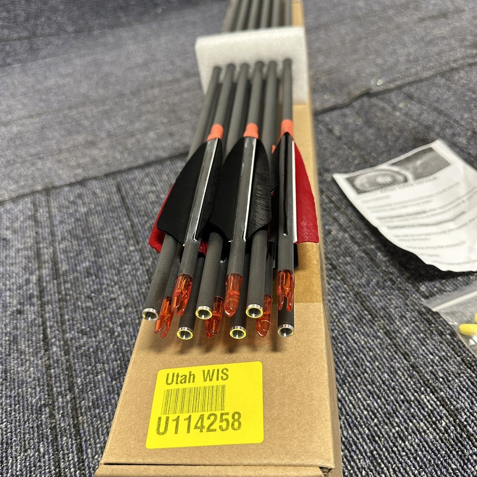 (QTY 12) Archery Carbon Arrows 400 Spine 100 Grain Points 30” Red ...