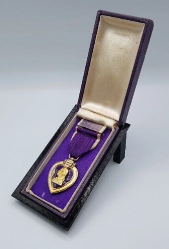 WW2 USN & USMC Purple Heart Medal Case Stand x1 | eBay UK