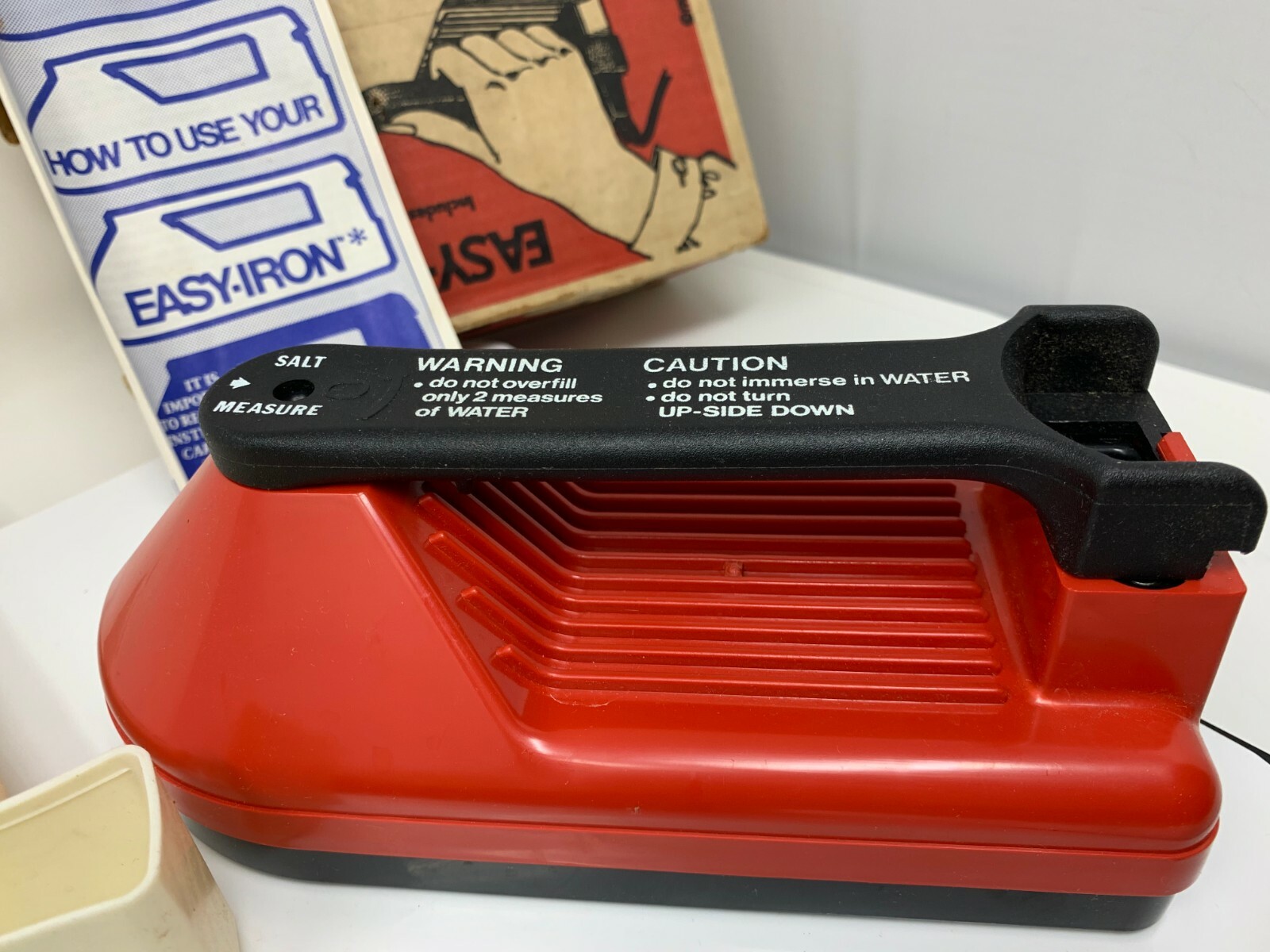 Vintage SISAN EASY-IRON Steam Iron/Smoother RED Original Box France | eBay