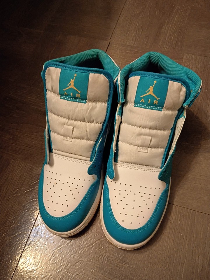 Jordan sneakers size 6.5Y excellent Condition | eBay