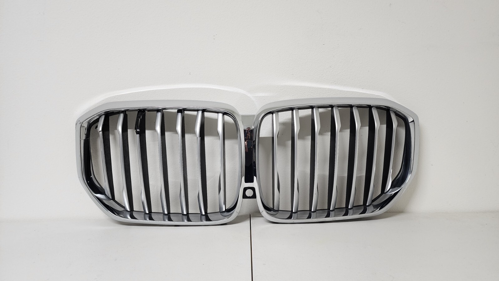 2019 2020 2021 2022 BMW X5 G05 FRONT GRILLE OEM | eBay