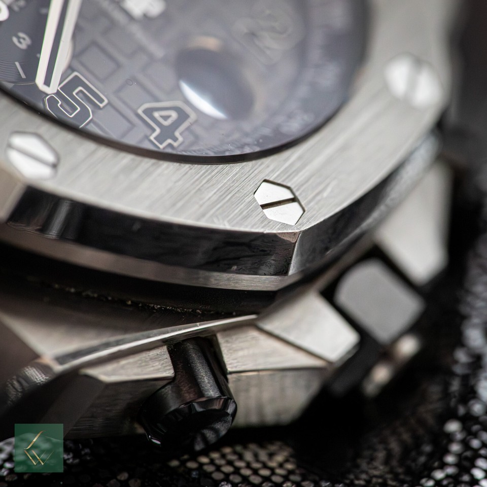 Audemars Piguet Royal Oak Offshore Chrono 42mm AP Elephant 26470ST Box ...