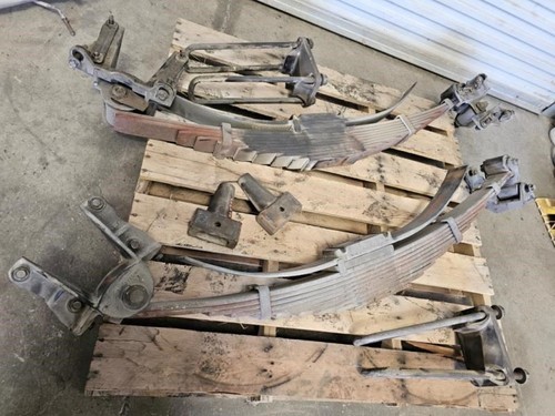 USED 01 F550 PAIR REAR LEAF SPRINGS 10+1 SHIPPED from Los Angeles Calif ...