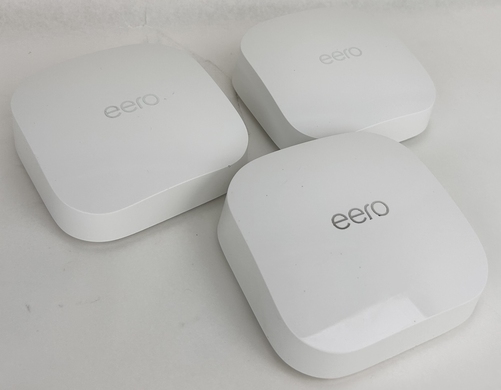 eero Pro 6E AXE5400 Tri-Band Mesh Wi-Fi 6E System (3-pack) S010311 ...