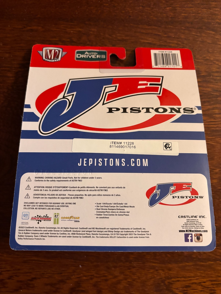 M2 Machines Auto Drivers J E Pistons 1969 Chevrolet Camaro SS/RS CHASE ...