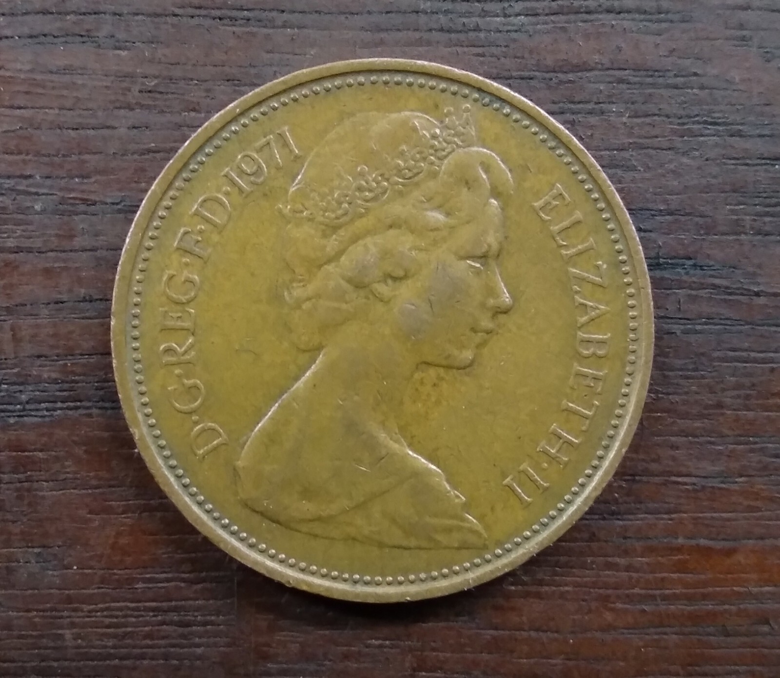 GREAT BRITIAN 1971 2 NEW PENCE COIN First Release Elizabeth II D.G. REG ...