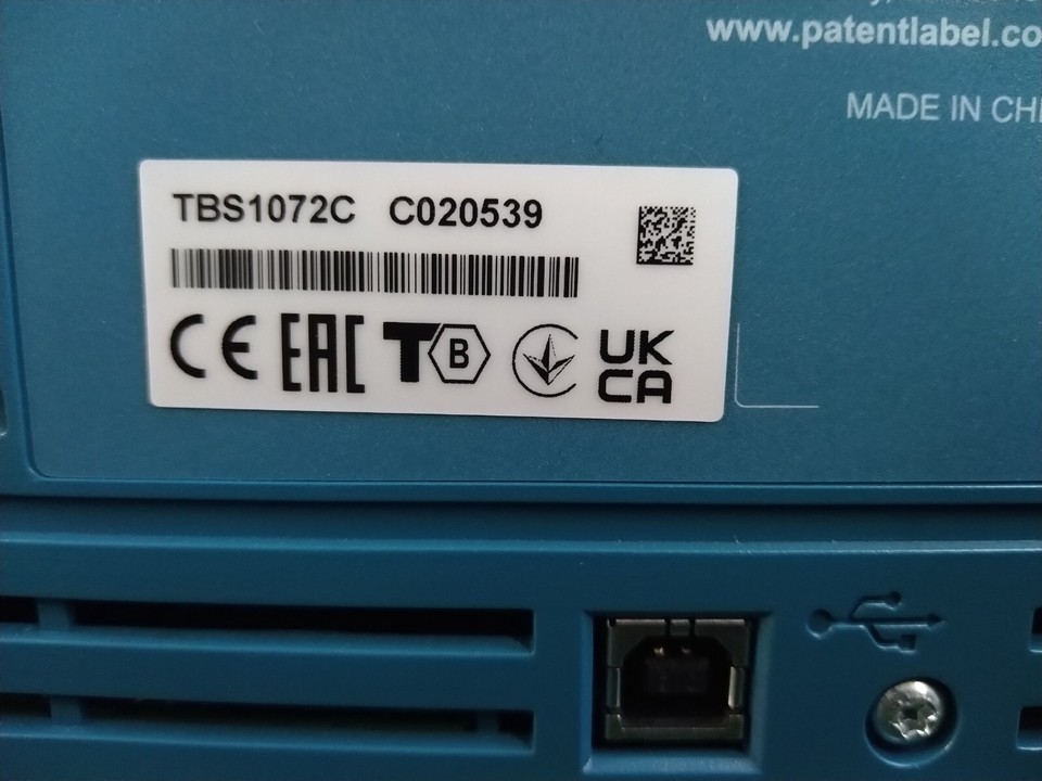 Tektronix TBS 1000C Digital Oscilloscope TBS1072C , TPP0100 probes are ...