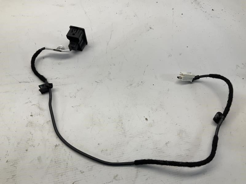 20 2020 Ford Escape SE AWD AT Center Console USB Cable Port OEM B | eBay