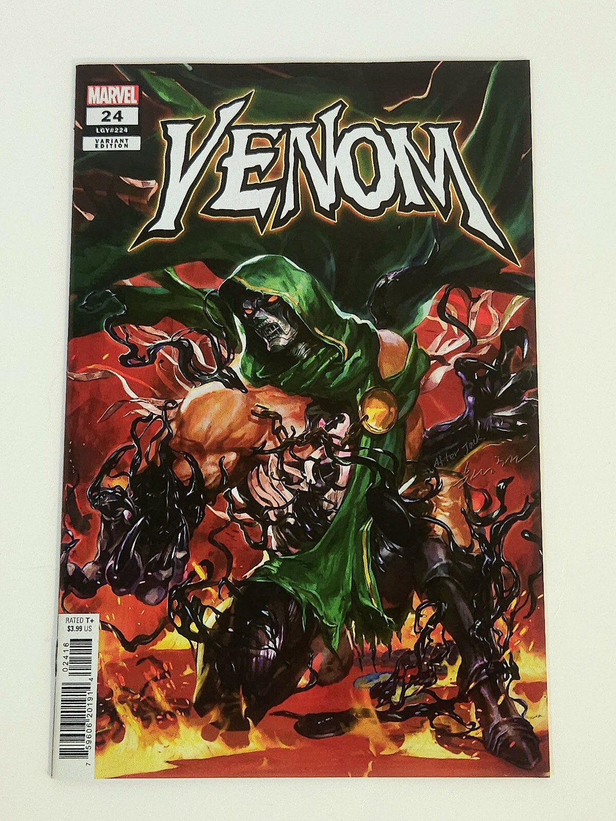 VENOM #24 VENOMIZED DOCTOR DOOM 1:25 VARIANT COVER LGY 224 (2021 ...