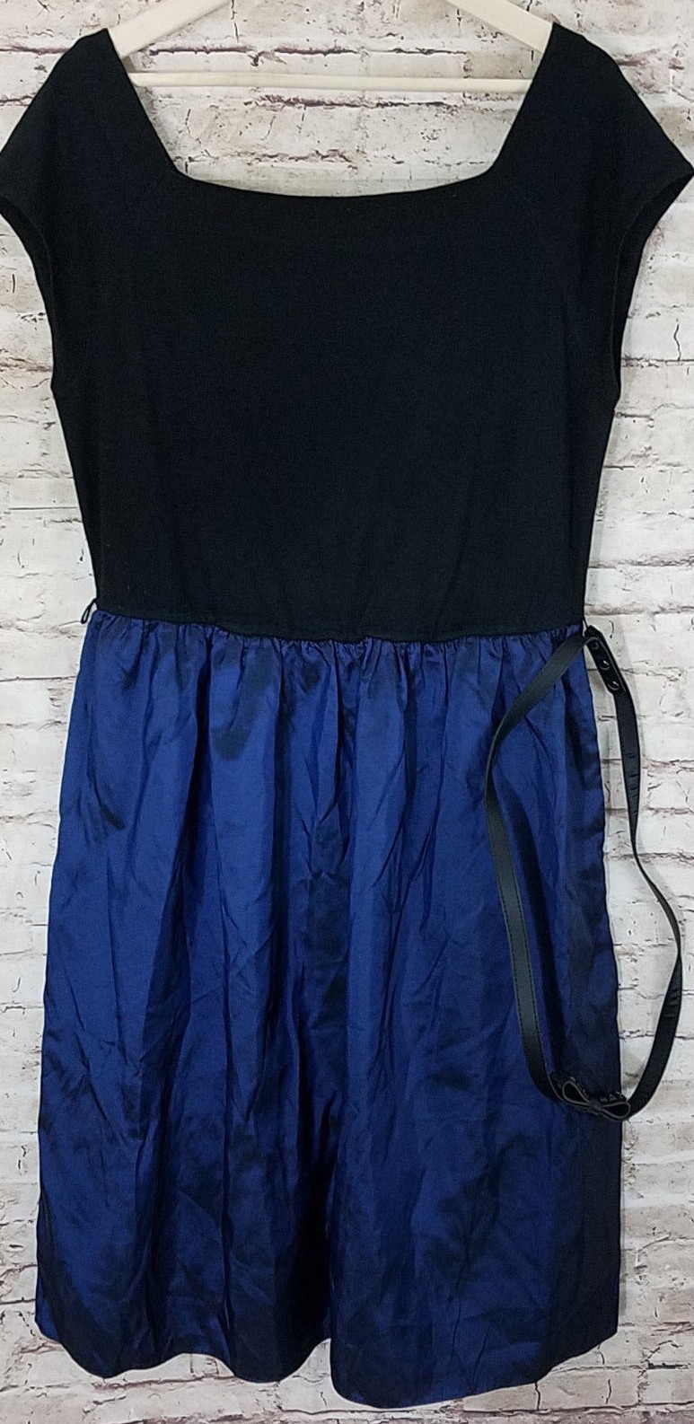 MiXT Heidi Weisel Sweater Dress Cap Sleeve Belted A Line Taffeta Lined ...