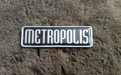 Land Rover Discovery 2 METROPOLIS LTD EDITION VEHICLES Badge | eBay UK