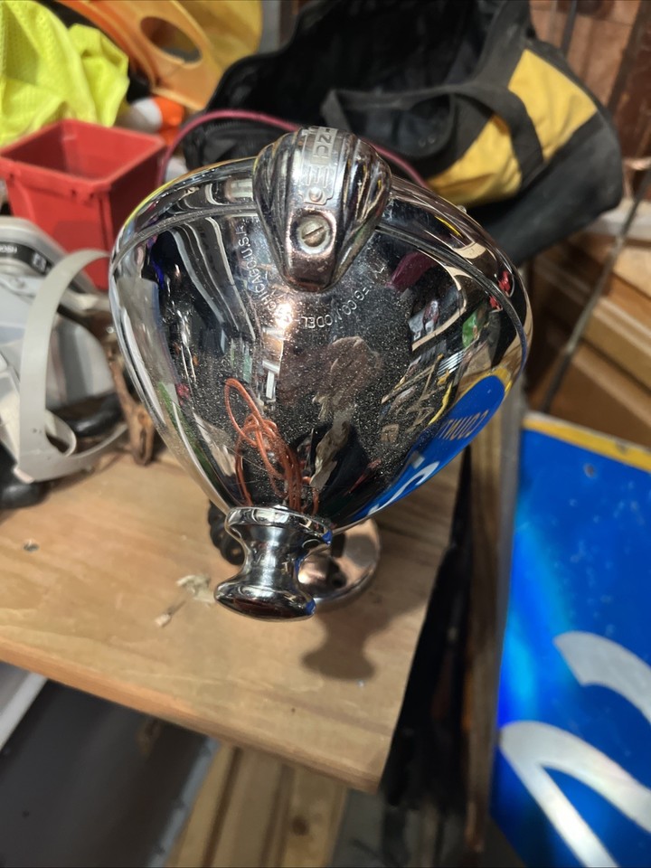 VINTAGE UNITY MODEL S6 SPOTLIGHT W/ ON AND OFF SWITCH/MAGNET & LIGHTER ...