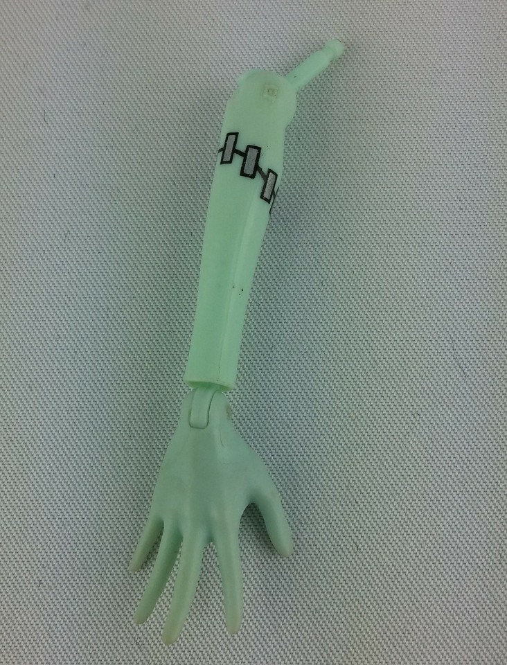 Monster High Teile Arm Bein Körper Kopf Hand Flossen Flügel Replacement ...